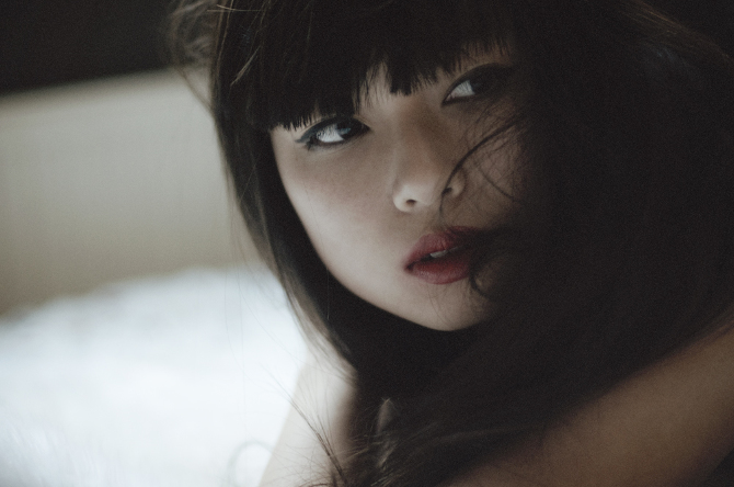 Auriane Portrait Color - some[wh]air